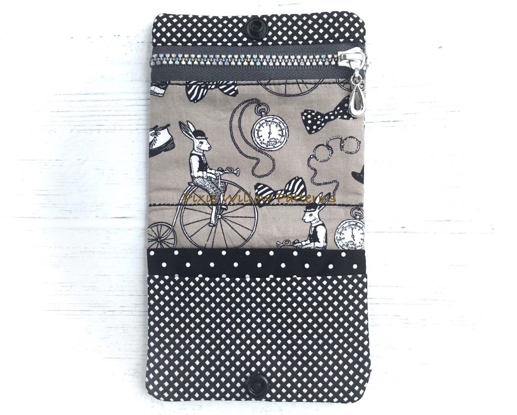 ITH Purse and Card Holder. 5×7 In The Hoop Project – Pixie Willow Patterns