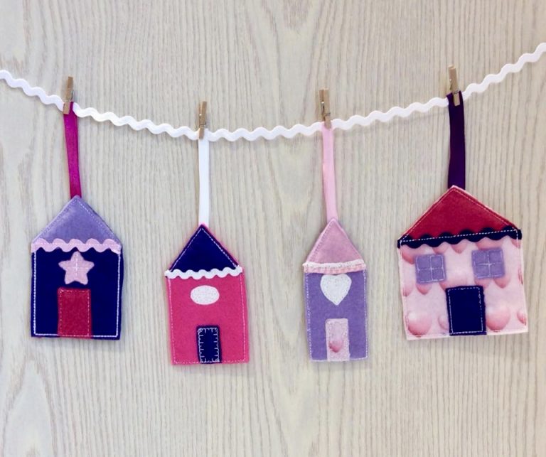 Ith 4×4 Garland Of Houses Easy Ith Project By Pixie Willow Patterns Pixie Willow Patterns