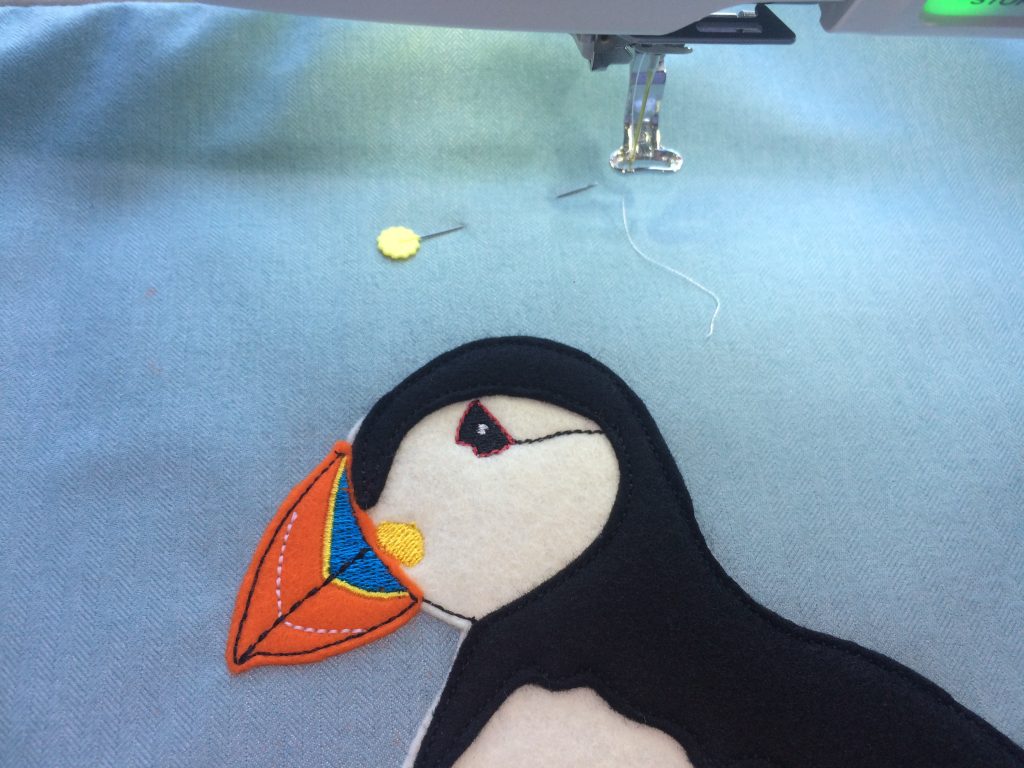 Raw Edge Applique Puffin – 3 sizes – Pixie Willow Patterns