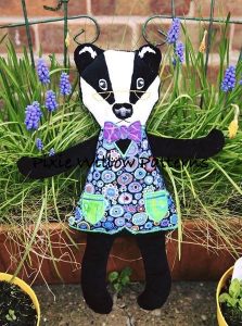 ITH Badger Pattern. In the hoop badger Machine Embroidery Design for 5× ...