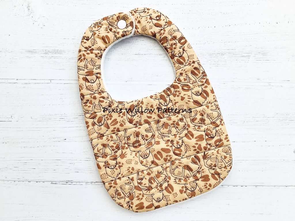 ITH Bib pattern with Deer head quilting. In The Hoop bib design for 6× ...