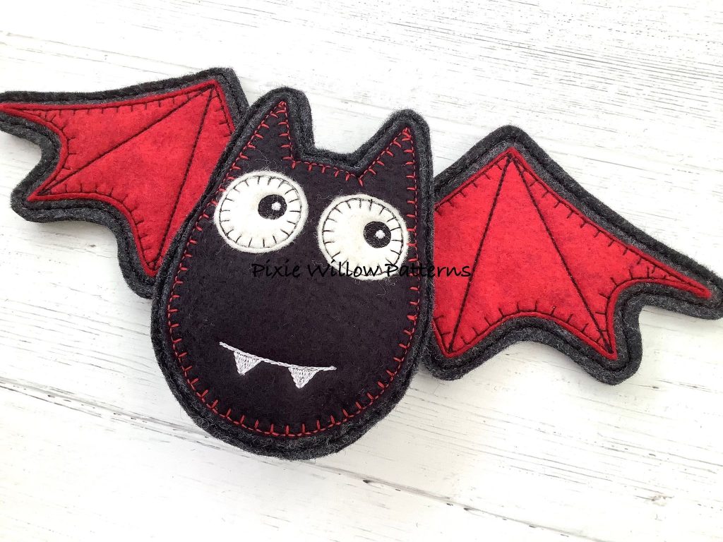 ITH Bat pattern. Machine embroidery design of a felt bat for 5×7 and 8× ...