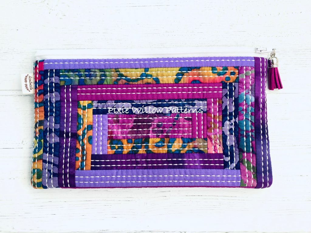In the hoop Log Cabin Quilt Zipper bag pattern. Embroidery machine ...
